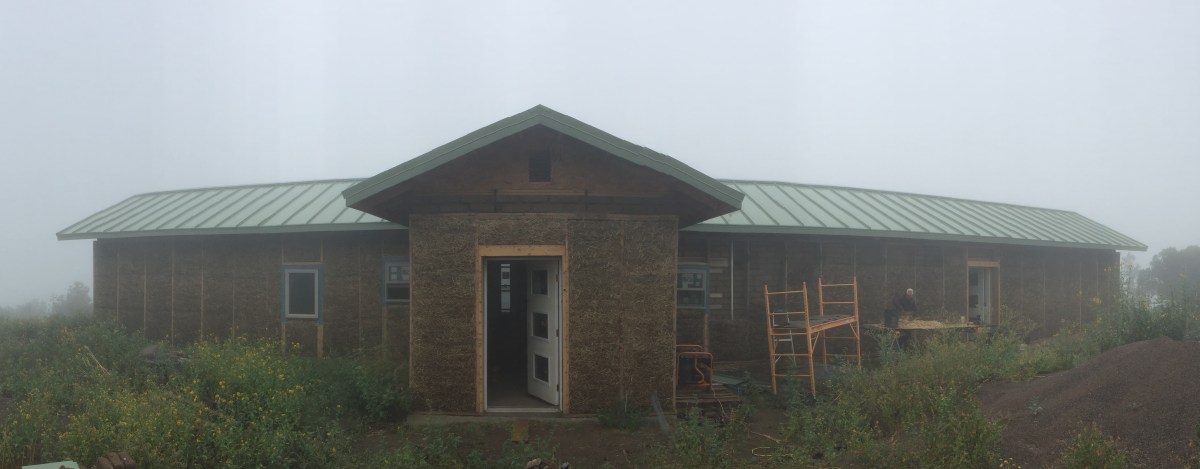 Light Straw-Clay Insulation Wall – Vision creation adobe